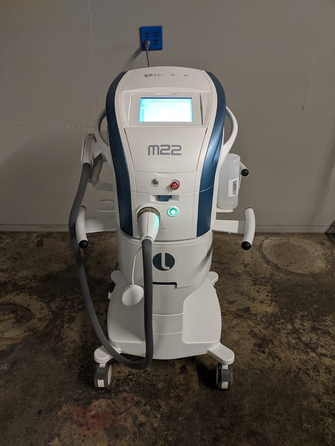 2017 Lumenis M22 with IPL - Rock Bottom Lasers