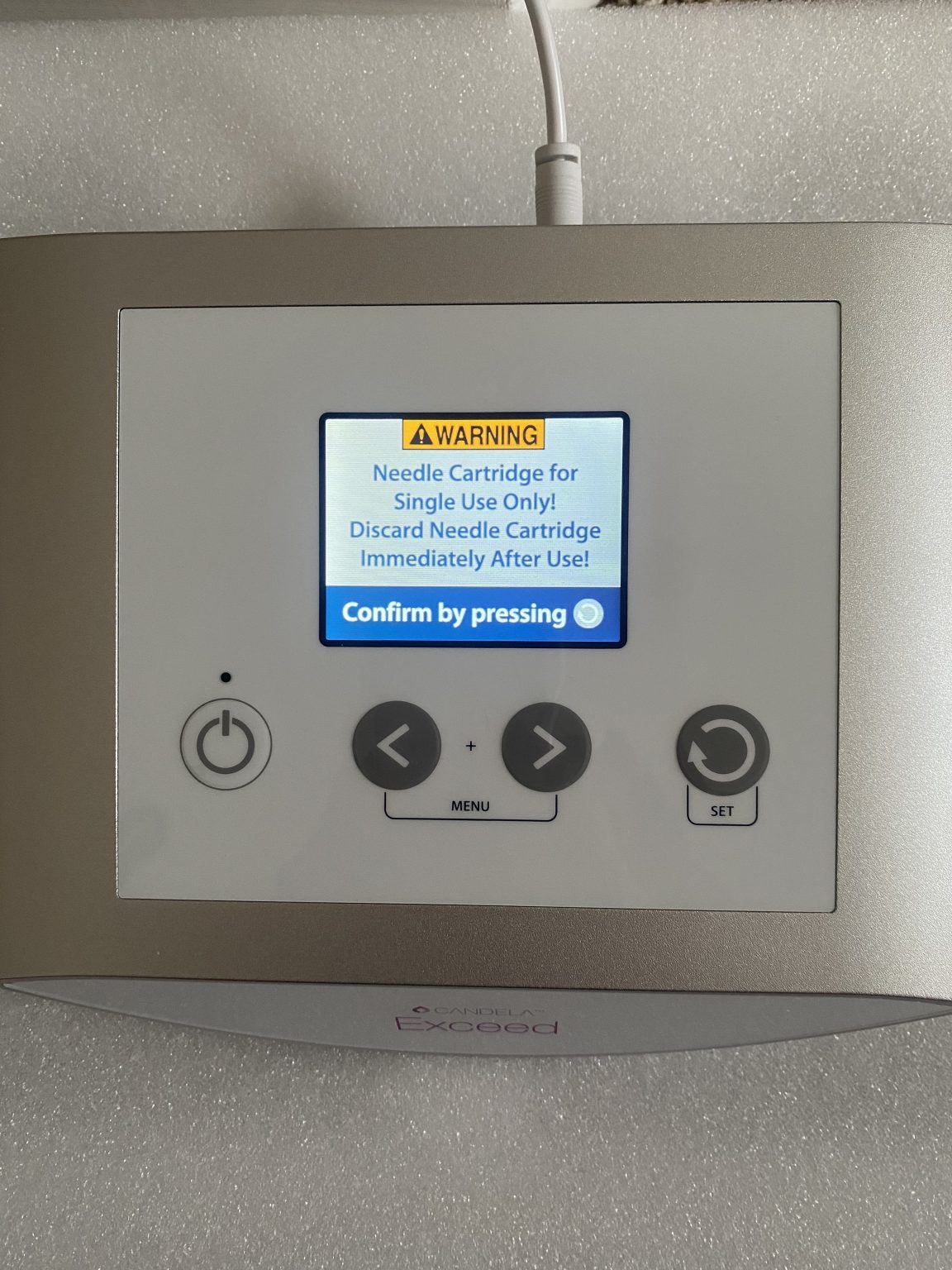 2020 Candela Exceed - Mini, Portable MicroNeedling - with CONSUMABLE ...