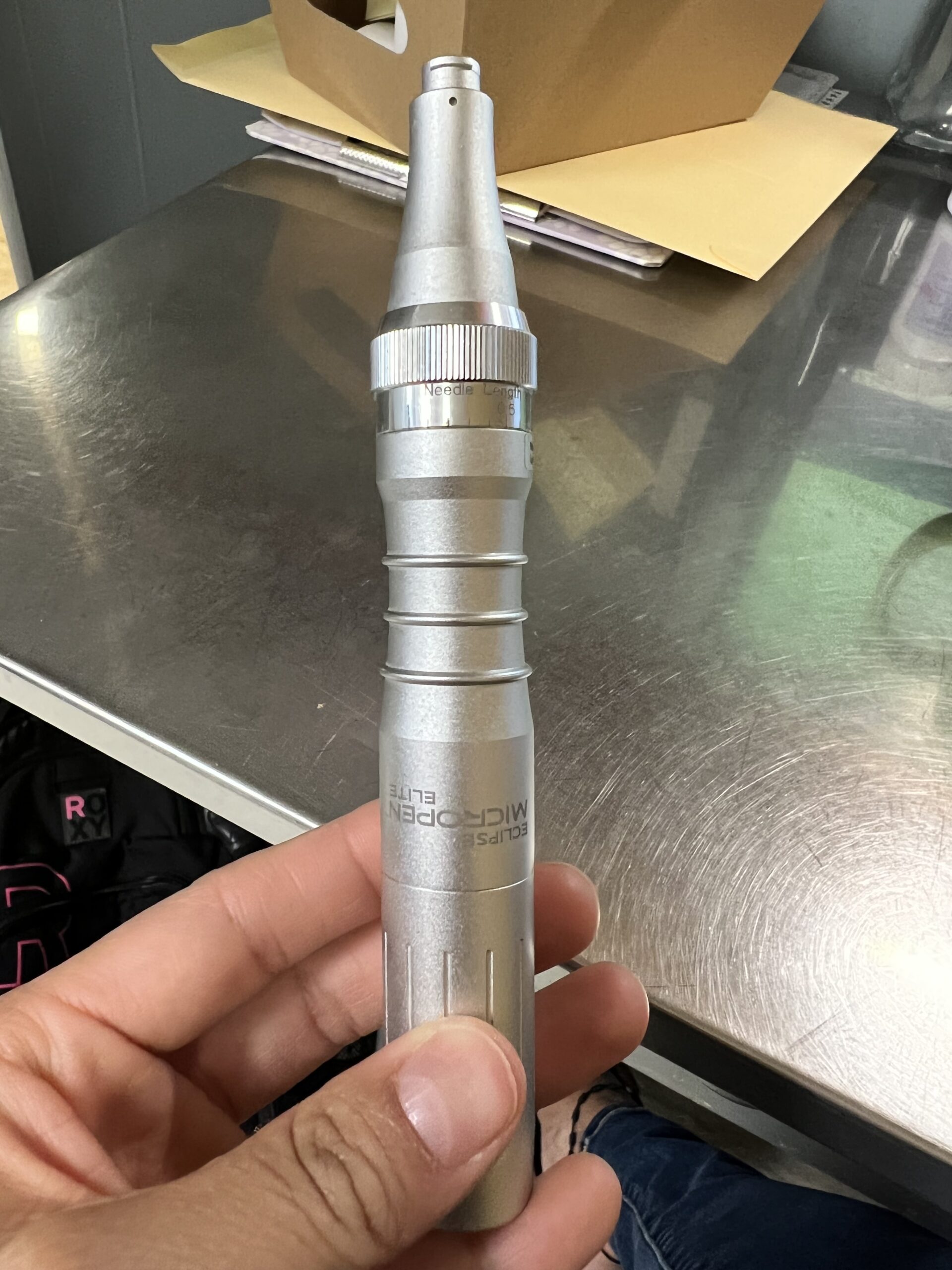 Eclipse Micropen Elite - Handheld Microneedling Pen - Includes (10 ...