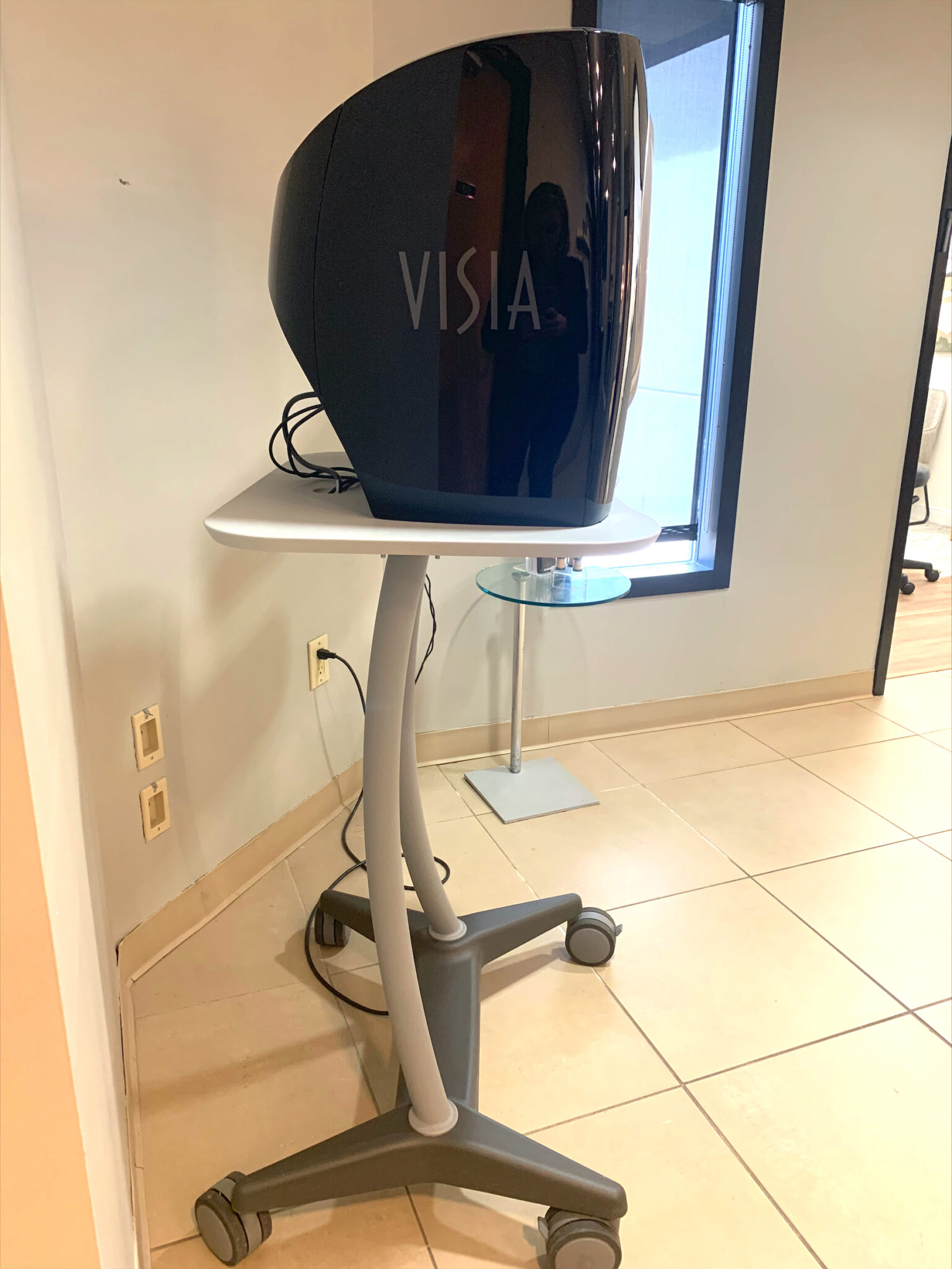 2015 Canfield Visia Complexion Analysis with Computer and Cart - Free ...