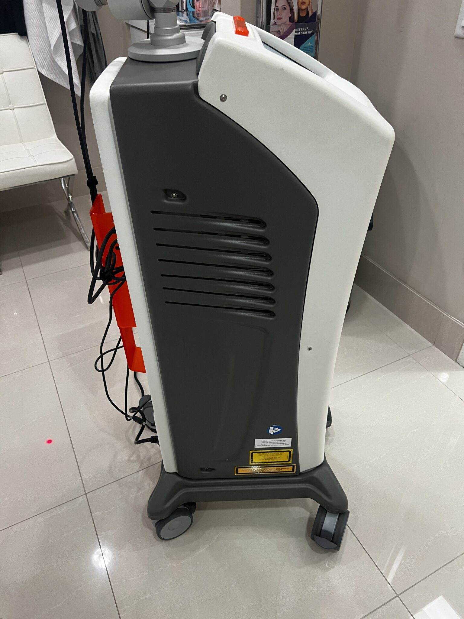 2019 Deka Cartessa Smartxide Tetra CoolPeel Co2 with HiScan Dot Scanner ...
