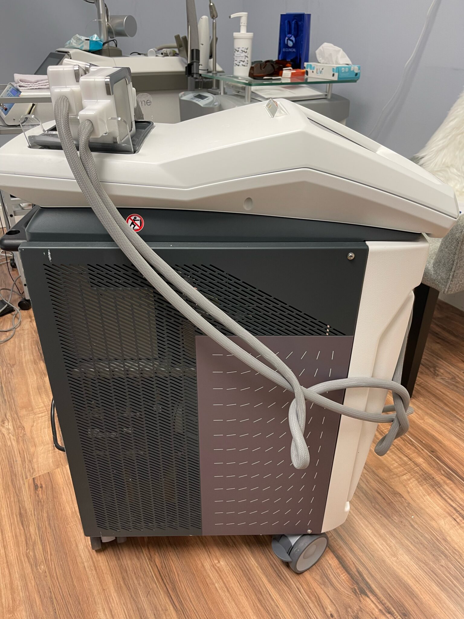 2021 Deka Cartessa Physiq - HANDS FREE Muscle Sculpting, Skin ...