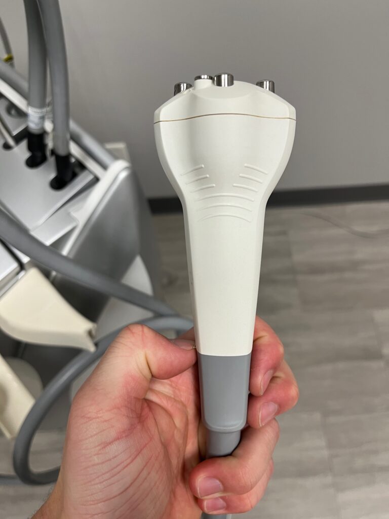 2014 Venus Concept Legacy with 4 Handpieces - Radio Frequency Lift 4D ...