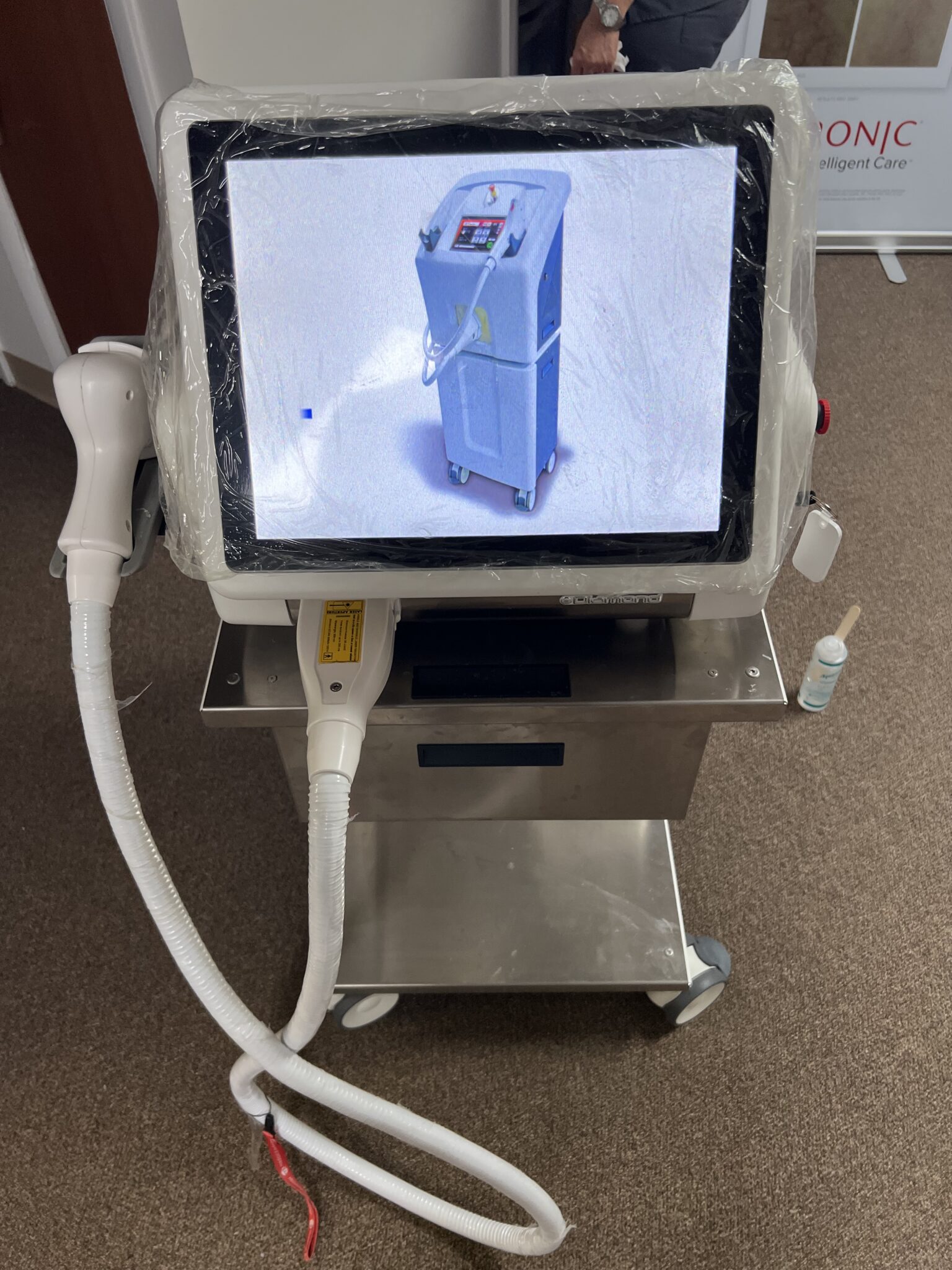 2020 Nylo Aesthetics Horizon Diamond MTone Diode 808nm Hair Removal Laser (km/beu)s - Rock ...