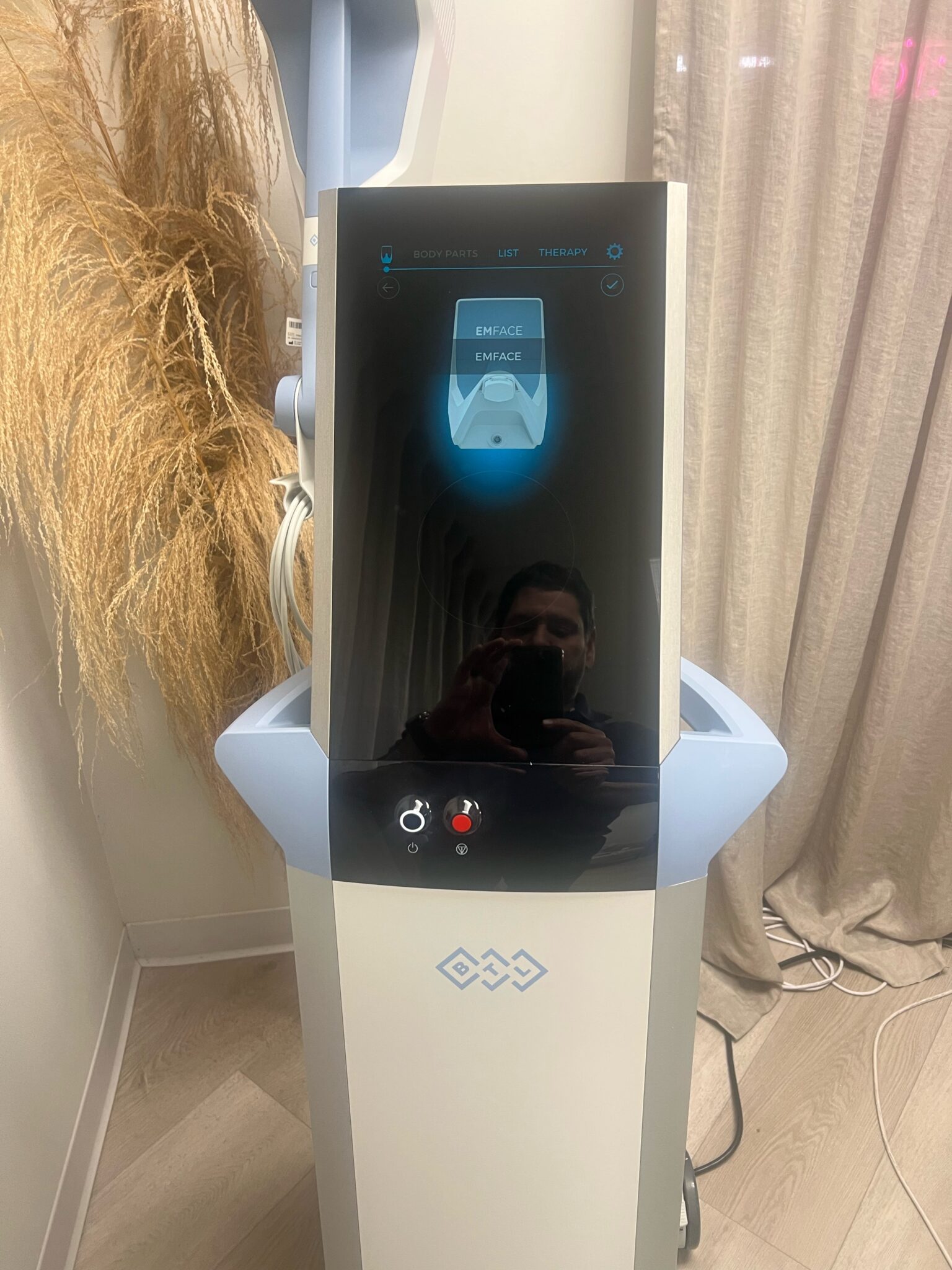 2022 BTL Emface HIFES - High-Intensity Facial Electromagnetic Stimulation + Synchronized Radio ...