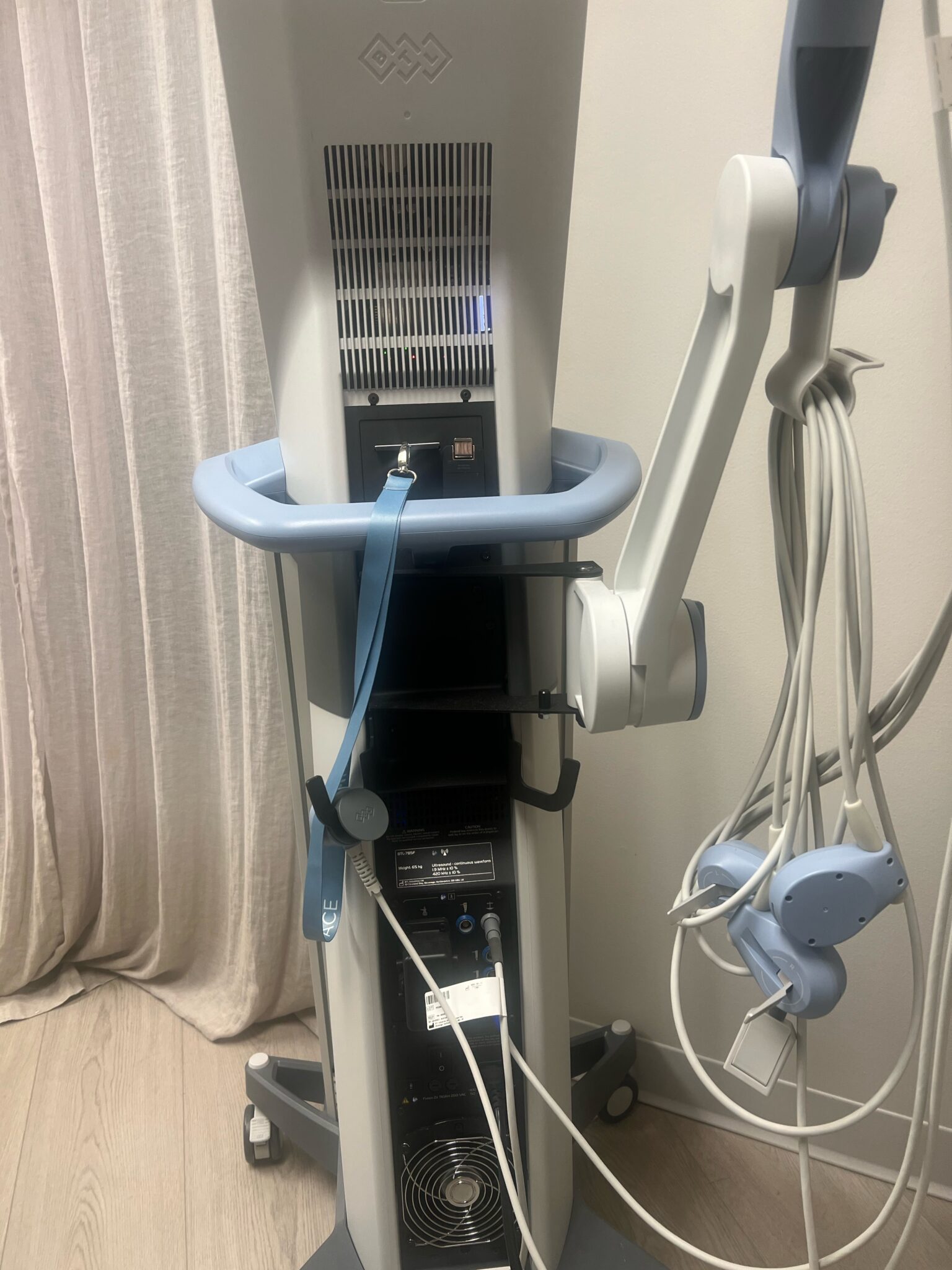 2022 BTL Emface HIFES - High-Intensity Facial Electromagnetic ...