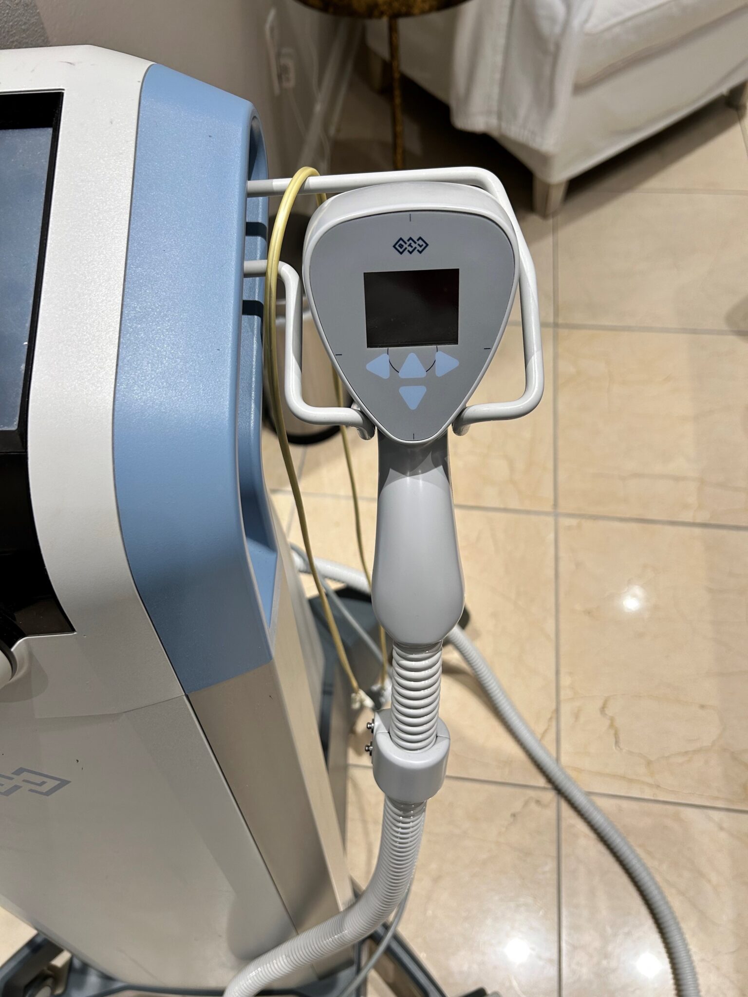 2011 BTL Exilis - Radio Frequency Body Contouring & Skin Rejuvenation ...