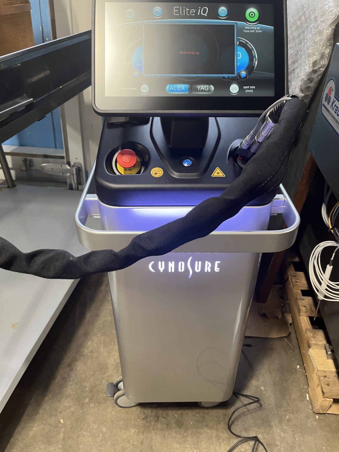 2021 Cynosure Elite IQ - 755nm & 1064nm - 2.5mm to 24mm Spot Sizes ...