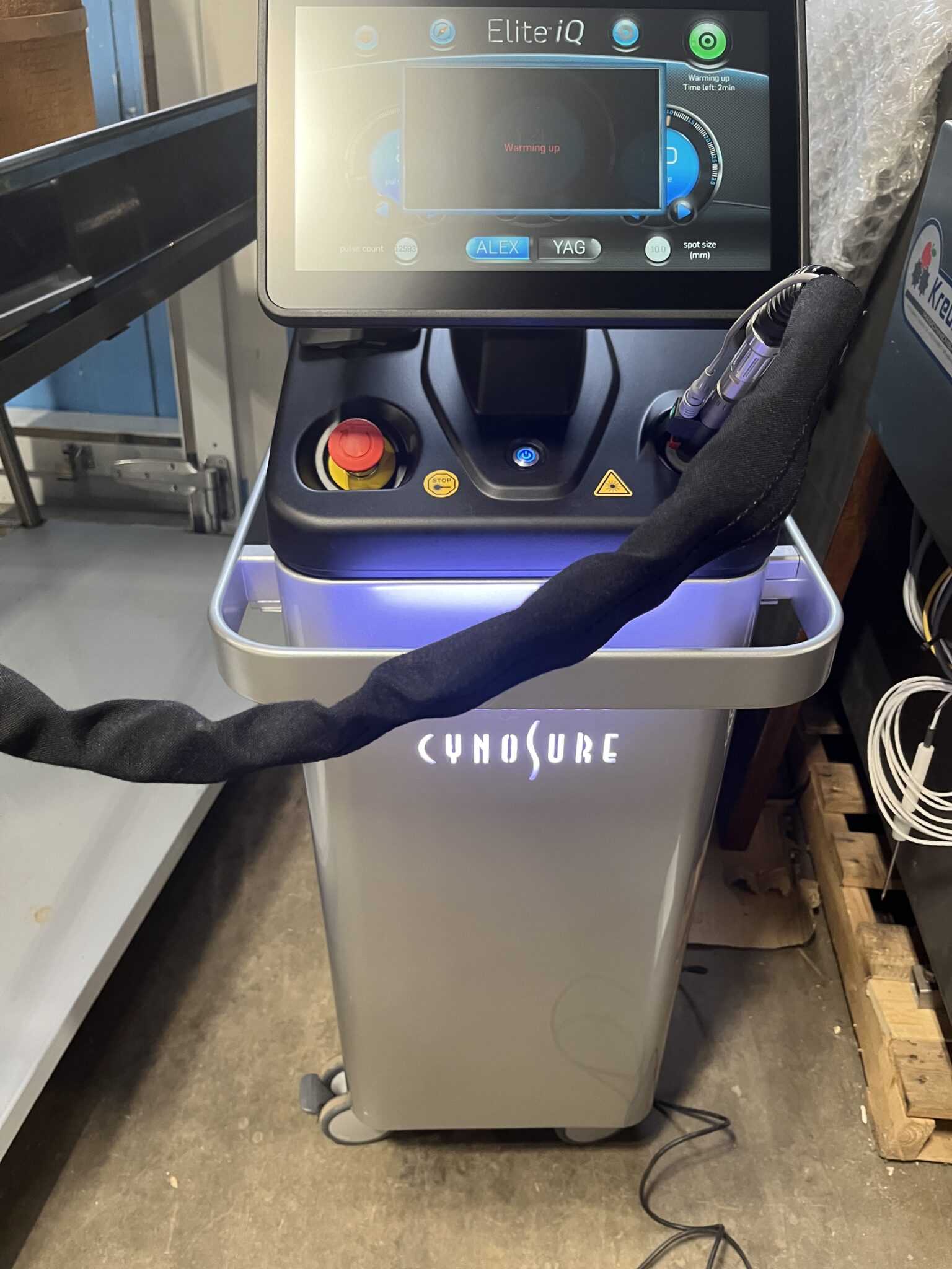 2021 Cynosure Elite IQ - 755nm & 1064nm - 2.5mm to 24mm Spot Sizes ...