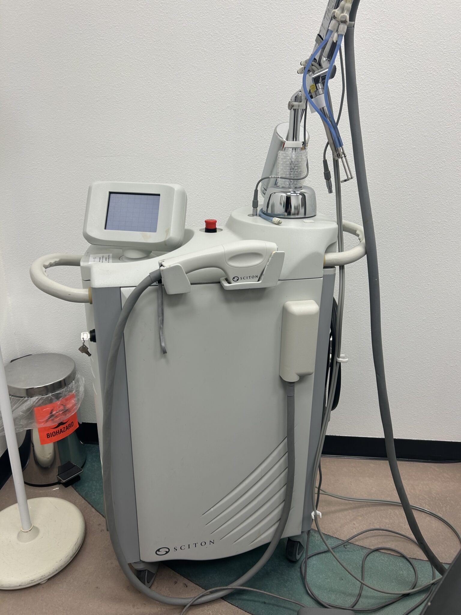 2004 Sciton Profile with BBL w/ (7) Filters, CLEAR SCAN 1064nm Nd Yag ...