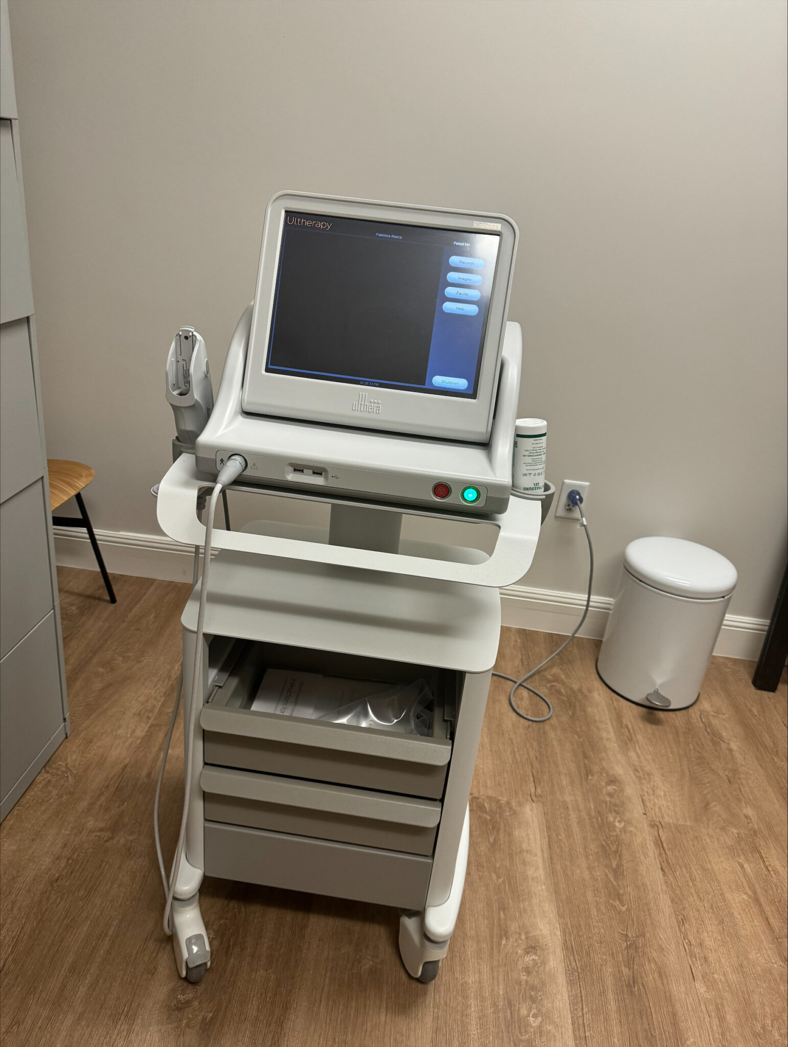 2022 Merz Ulthera Ultherapy Ultrasound Skin Tightening System - with UH ...